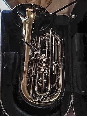 Gronitz PF125 F tuba 4FP+1RV - two diffe